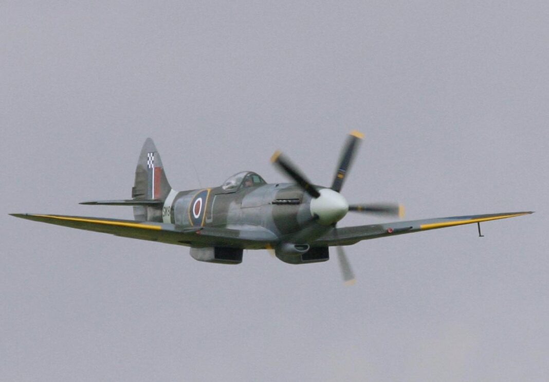 SPITFIRE : El caza más legendario de la Segunda Guerra Mundial ...
